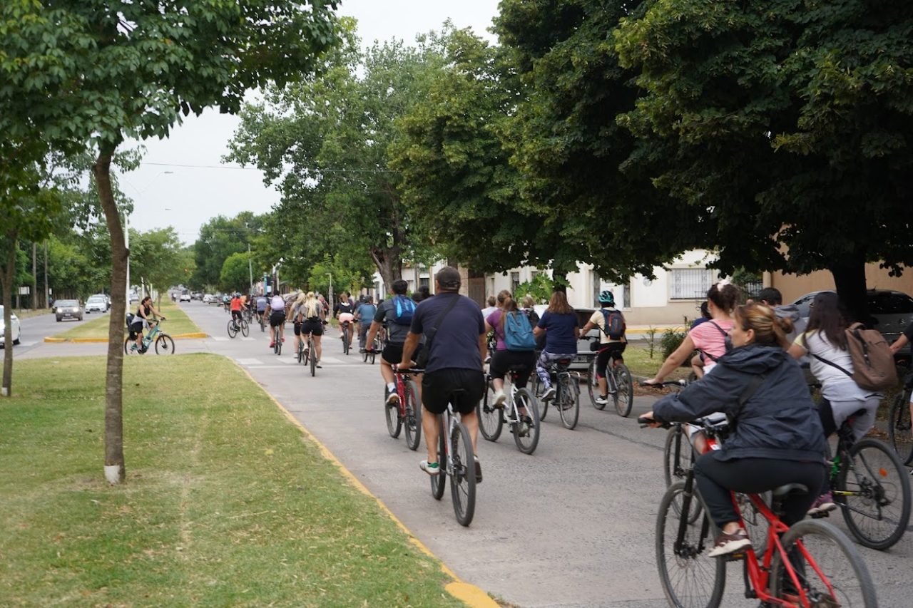 Gran éxito en las bicicleteadas del "Verano de Encuentro" por los ...