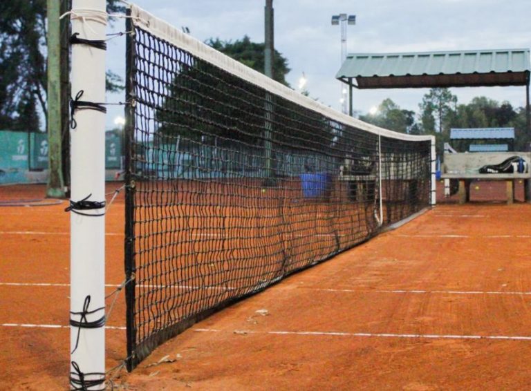A puro tenis: Club Mercedes recibe seis series del torneo de ...